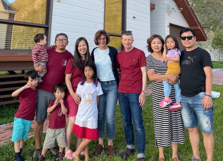 Do you trust me? | Nomadic Pages